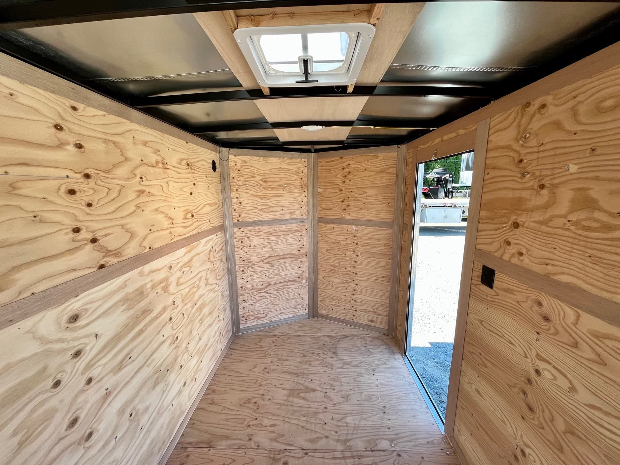 6' X 12' Continental V-Series (Barn Doors, Electric Brakes, Black or ...