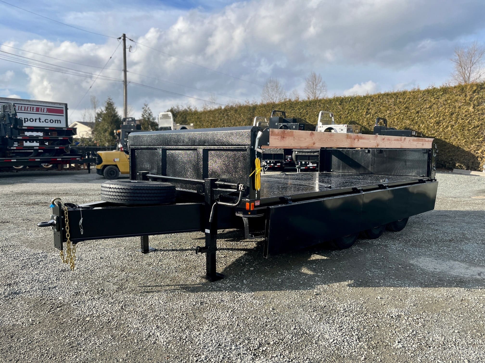 Double-A 8' X 16' Tri-Axle Deck-Over Dump w/ Fold-Down Sides (21,000LBS ...