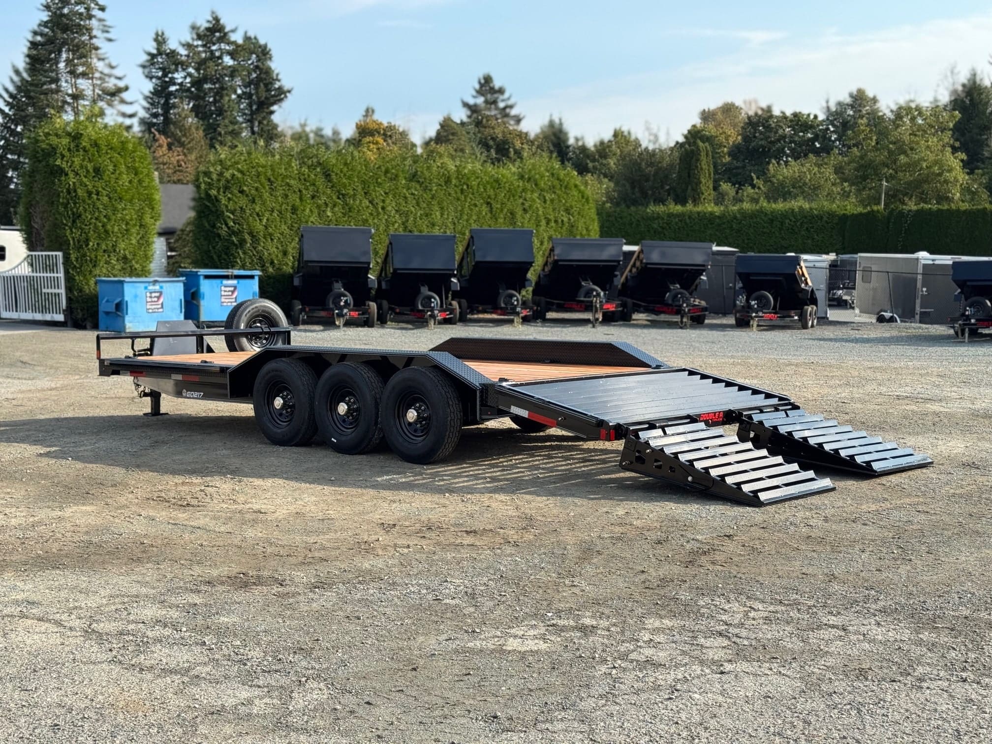 24' Double-A Tri-Axle Equipment Trailer w/ Wide-Body Package, Drive ...